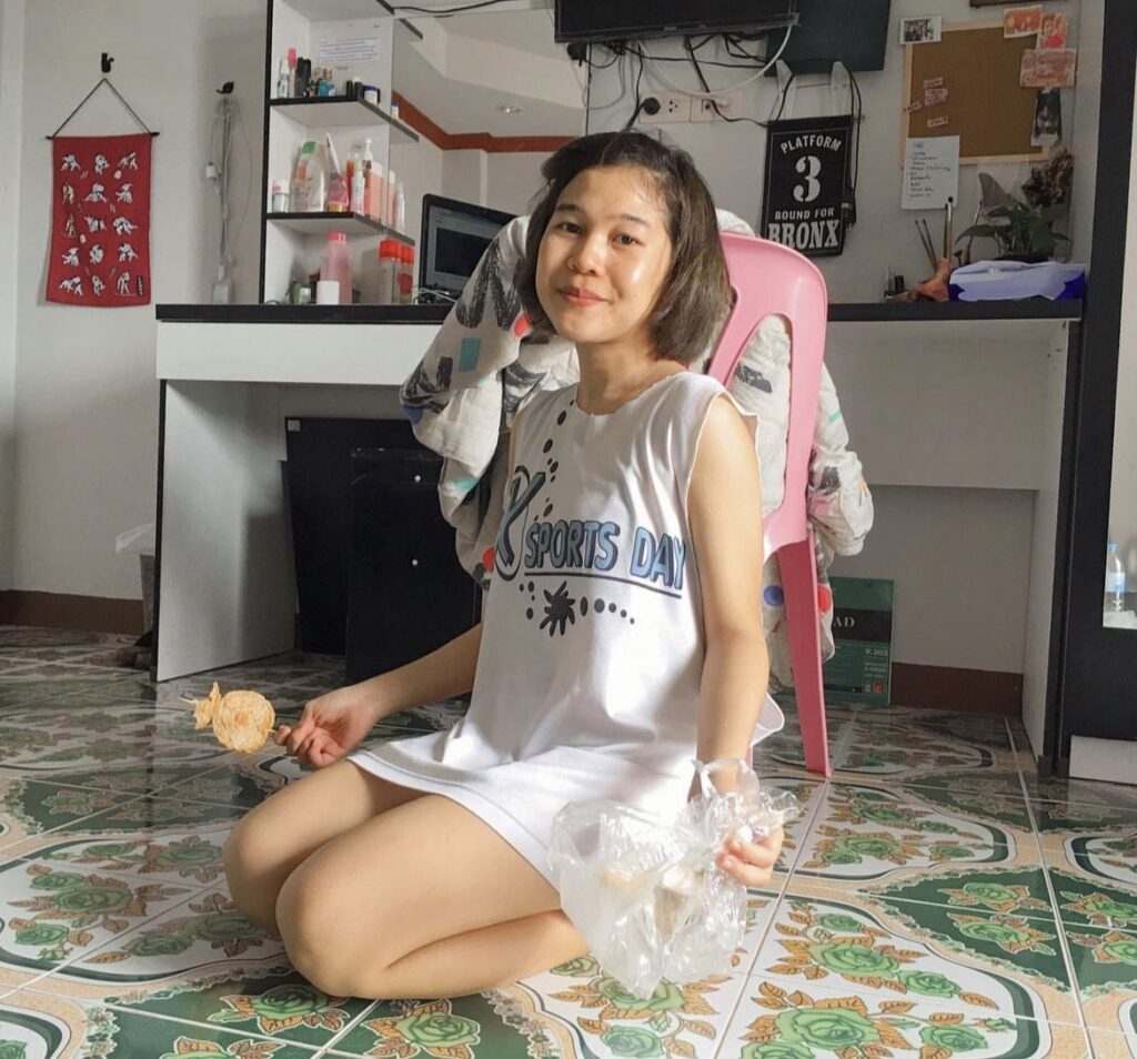 Tn.2na น้องแว่น ผมสั้นตัวเล็ก เซ็กซี่ รีล่าเด็ด งานดี เปิดวาร์ป โอลี่แฟน